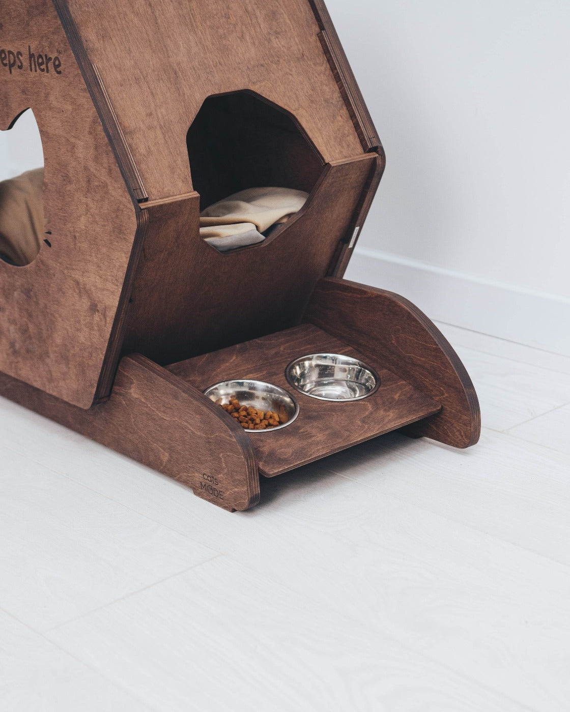 Cat House Stand CatsMode